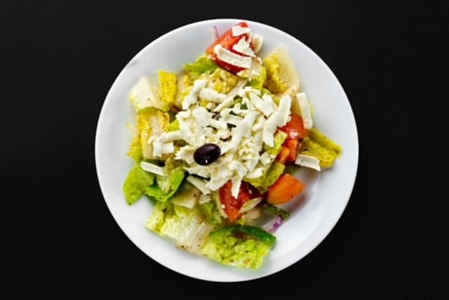 Spiros Pizza on 17th (1902 33 St SW) | Order Delivery & Take Out Online ...