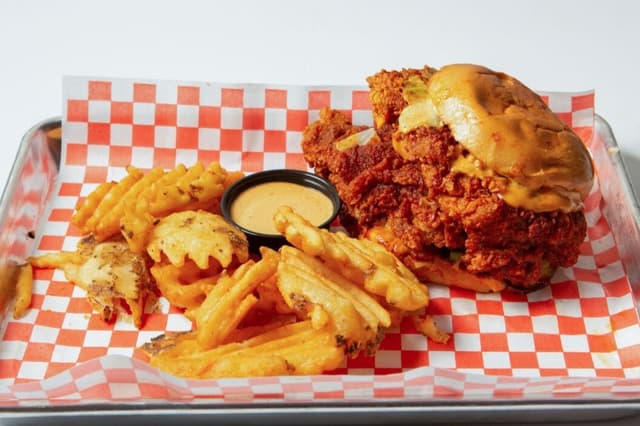 Nim's Fried Chicken (4604 37 Street SW #10) | Order Delivery & Take Out ...