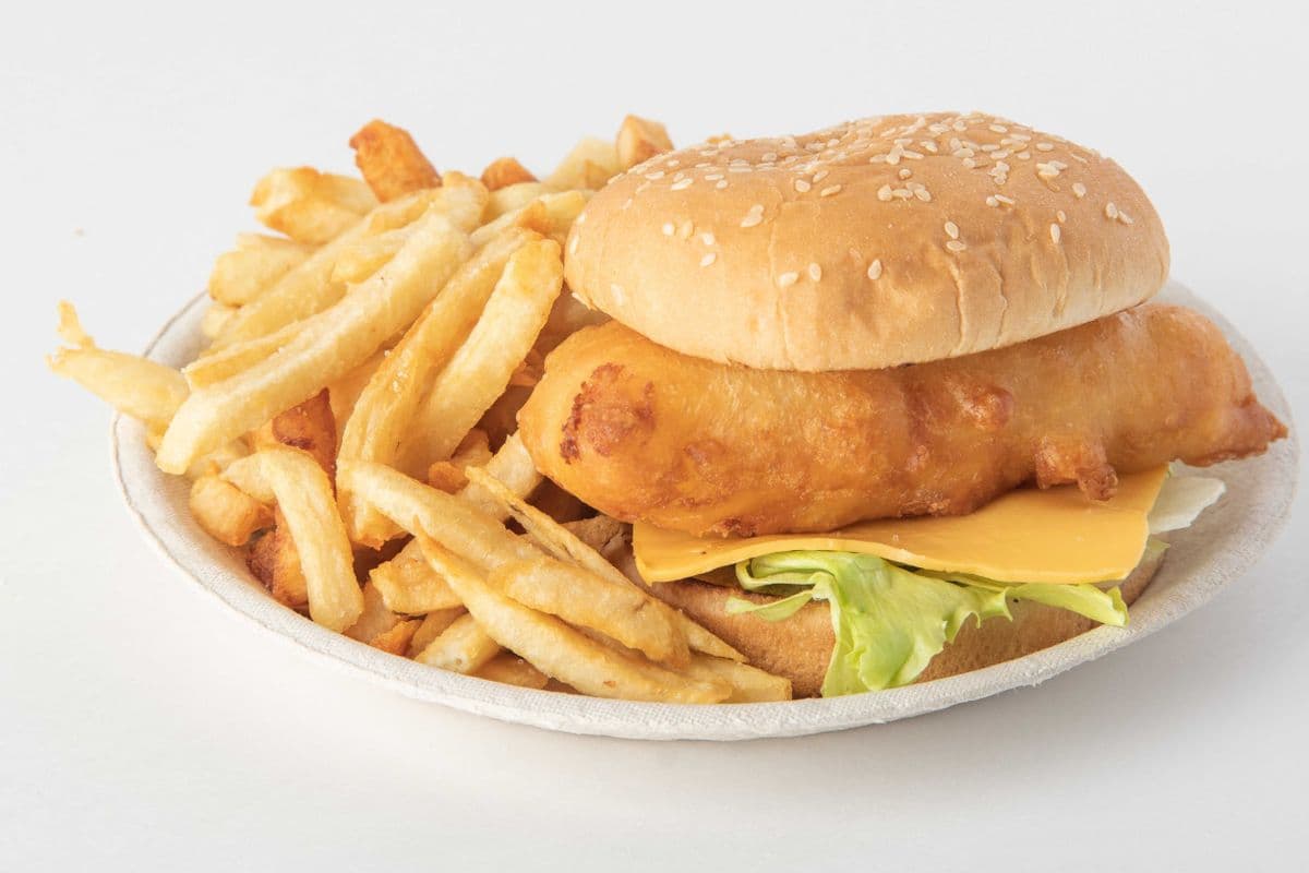 Deluxe French Fries (5 Wellesley Ave) | Order Delivery & Take Out ...