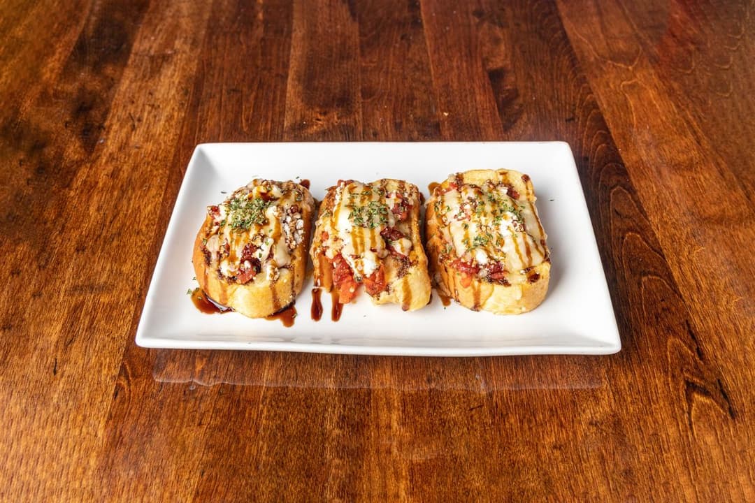 Alibi Roadhouse (25 Oxford St W) | Order Delivery & Take Out Online ...
