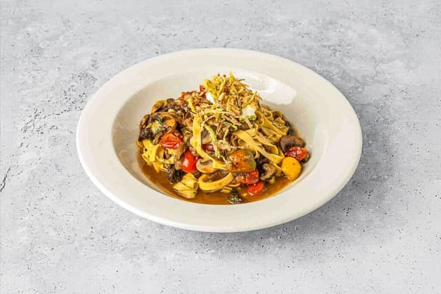 Viva Pizzeria & Pasta House (158 O'Connor Dr) | Order Delivery & Take ...