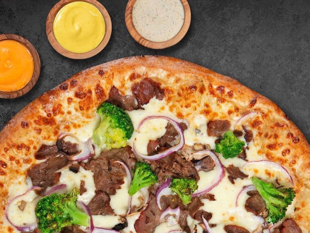 Faites-vous livrer ou commandez à emporter chez Pizza Salvatoré (4804 ...