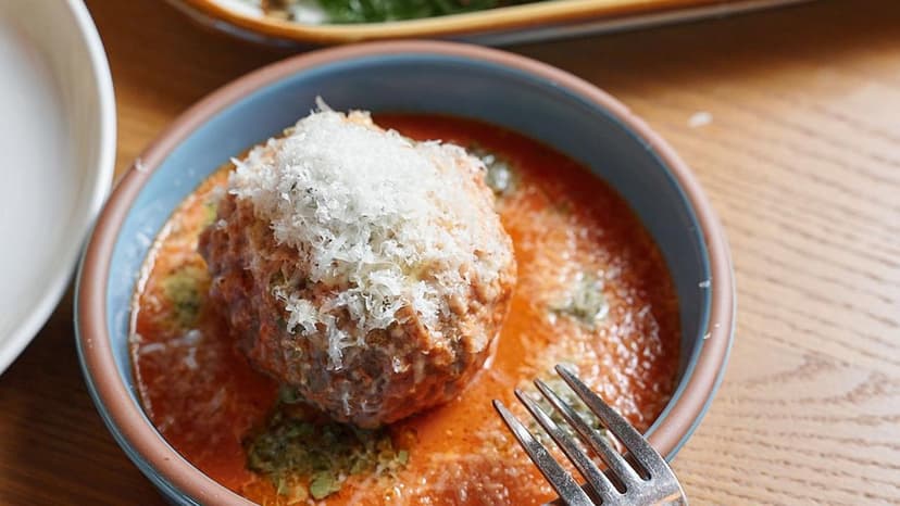Lusi Italian Kitchen & Pizzeria (1772 33 St SW) | Order Delivery & Take ...
