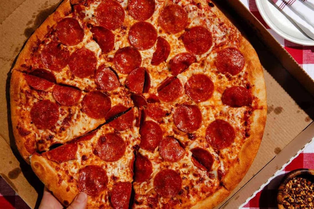PizzaCAPO (4 Cedar Pointe Dr) | Order Delivery & Take Out Online ...