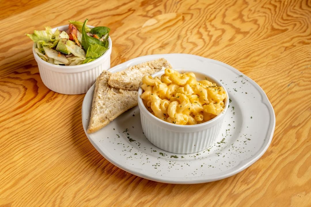 Nooner's (436 Clarence St) | Order Delivery & Take Out Online ...