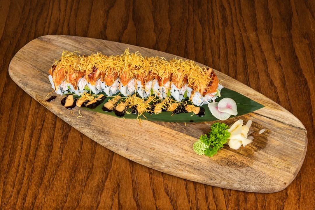 Minami Sushi Japanese Restaurant (14785 Yonge St) | Order Delivery ...