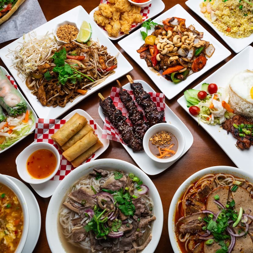 Golden Elephant Vietnamese & Thai Cuisine (635 Pembina Hwy) | Order ...